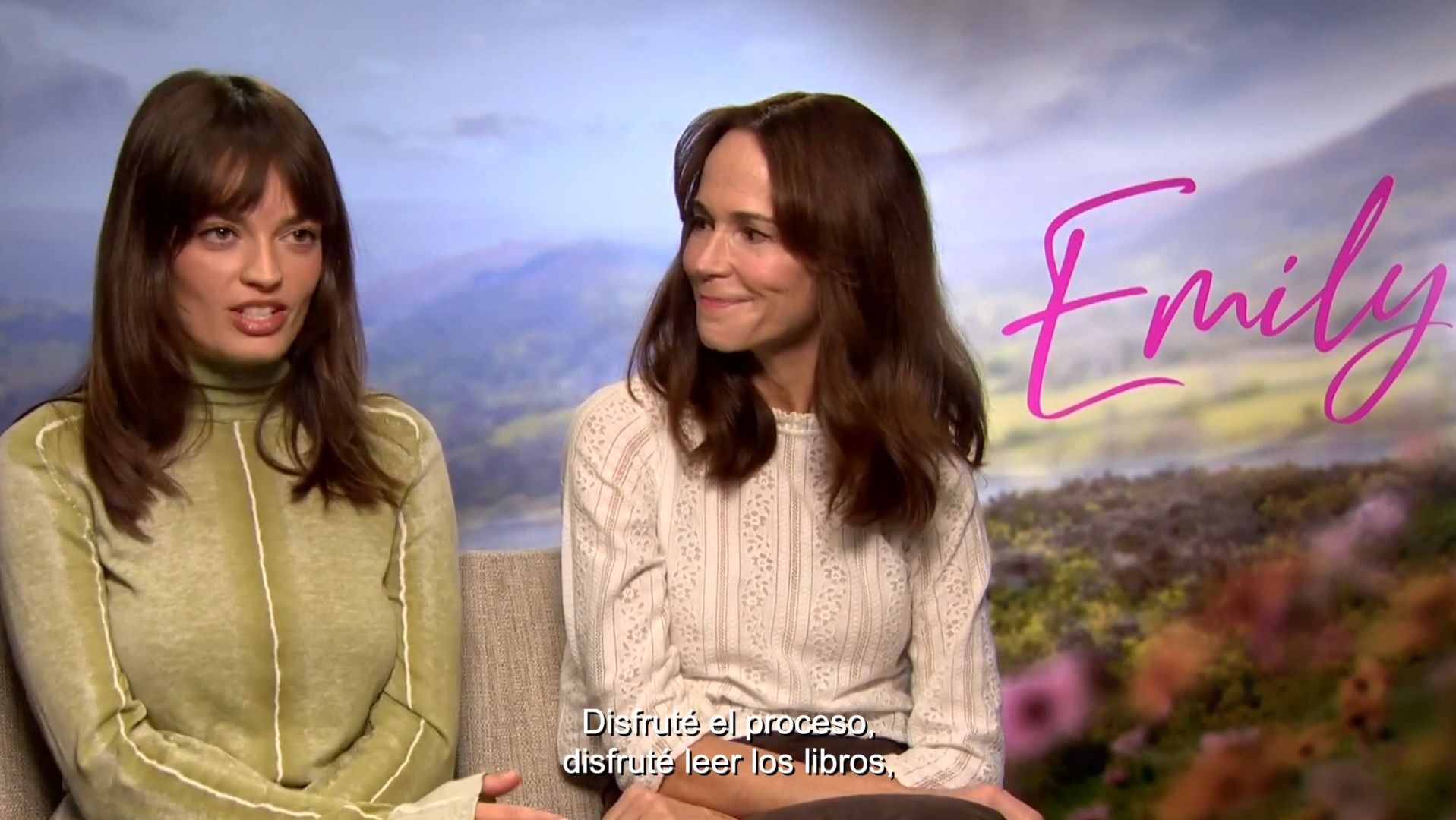 Trailer de la película Emily - 'Emily' - Entrevista con Emma Mackey ...