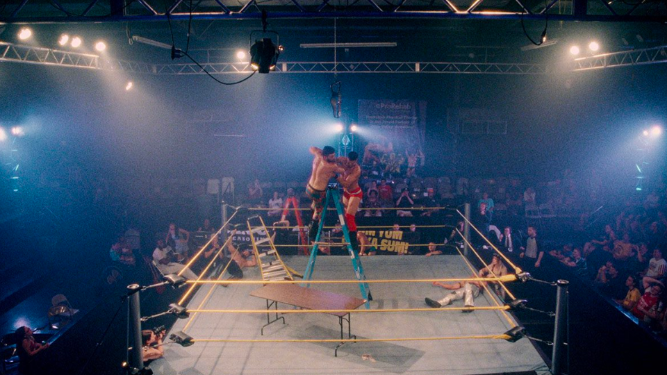 'Wrestlers: Lucha libre, pasión y sacrificio' - Tráiler oficial en ...