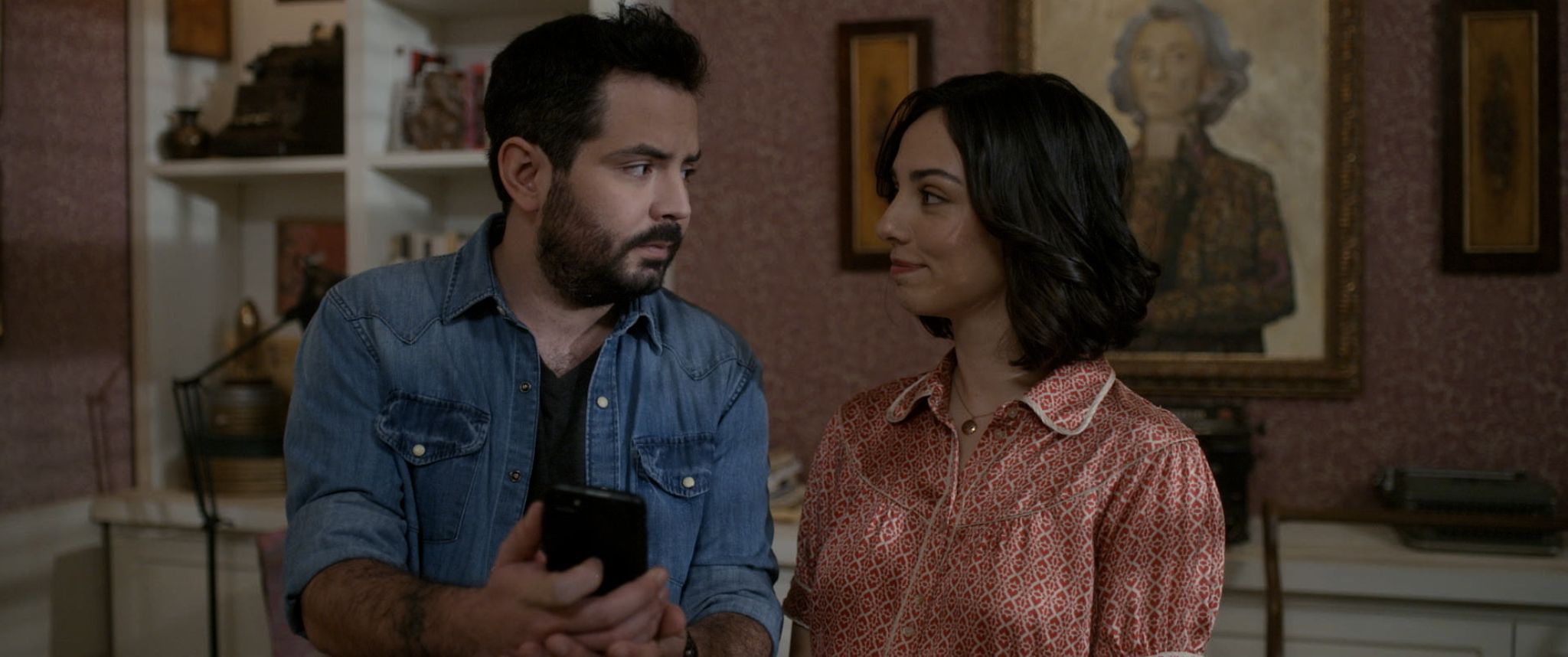 Trailer de la película El Roomie - 'El roomie' - Tráiler oficial ...